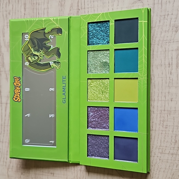 Glamlite | Makeup | Glamlite Scooby Doo Ruh Roh Raggy Palette | Poshmark